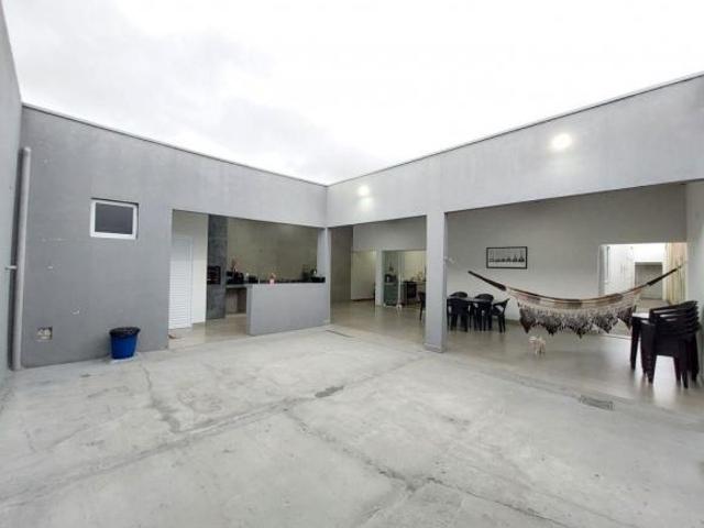 Casa com 3 quartos à venda no Bairro Pampulha Uberlândia/MG