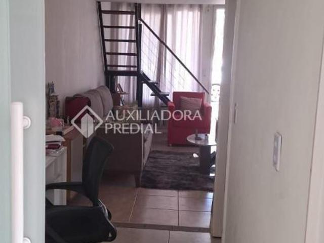 Casa com 3 Quartos à Venda no bairro Rio Branco com 95m²