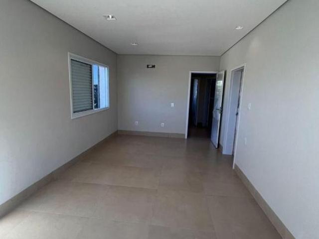 Casa com 3 quartos à venda no Bairro Vigilato Pereira Uberlândia/MG