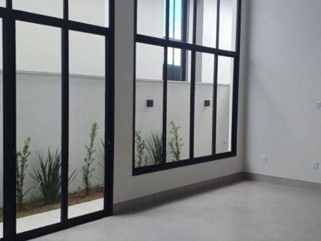 Casa com 3 quartos à venda no Condomínio Arts Uberlândia/MG