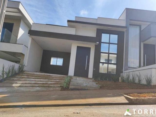 Casa com 3 Quartos à venda no Condomínio Helena Maria, no Bairro Wanel Ville, em Sorocaba SP