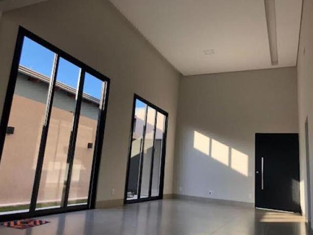 Casa com 3 quartos à venda no Condomínio Park Sul Uberlândia/MG