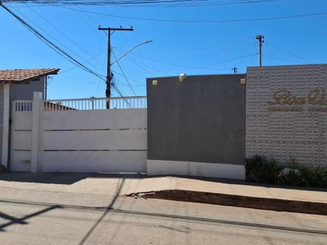 Casa com 3 quartos à venda no Setor de Chácaras Anhanguera B em Condomínio Fechado