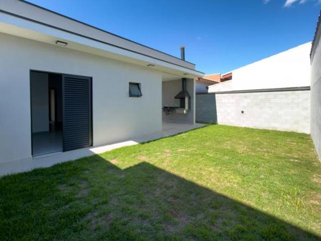 Casa com 3 quartos à venda por R$ 1.150.000 Bairro Itapema Guararema/SP
