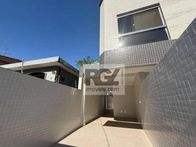 Casa com 3 QUARTOS à venda por R$ 1.400.000 Embaré Santos/SP