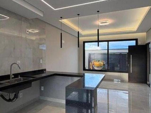 Casa com 3 quartos à venda próximo a Microsoft, 124 m² por R$ 689.000 Parque Vasconcelos Hortolâ