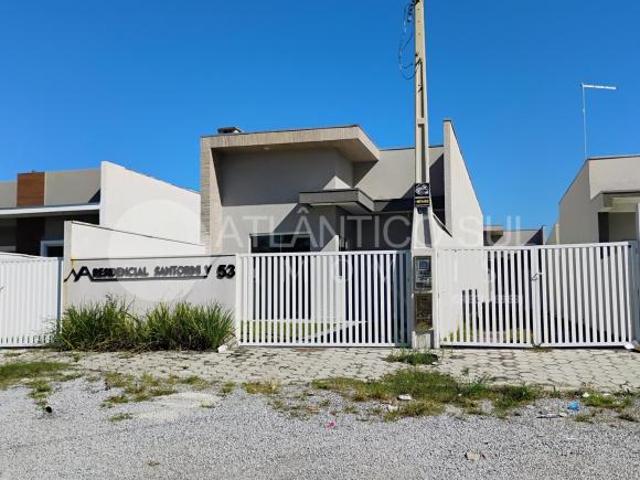 CASA COM 3 QUARTOS, APENAS 350m DO MAR, IPACARAI, MATINHOS PR