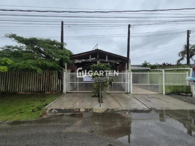 Casa com 3 Quartos apenas 400m da Praia