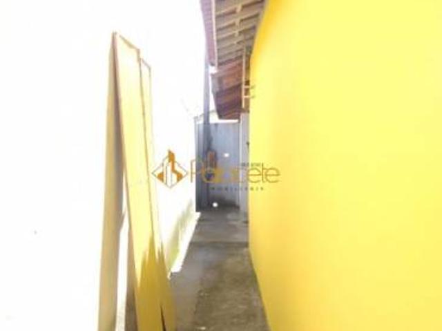 Casa com 3 quartos Bairro Marieta Azeredo em Pindamonhangaba