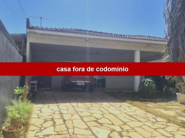 Casa com 3 Quartos DCE Lote Residencial e Comercial na Rua 06 em Vicente Pires