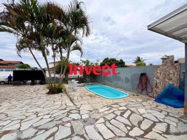 Casa com 3 Quartos, Dentro de Condomínio, Lote de 400m², Piscina, Churrasqueira com Espaço gourm
