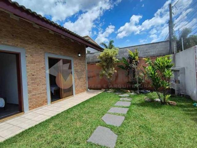 Casa com 3 quartos e 450 m² à venda em Parque Balneário Poiares