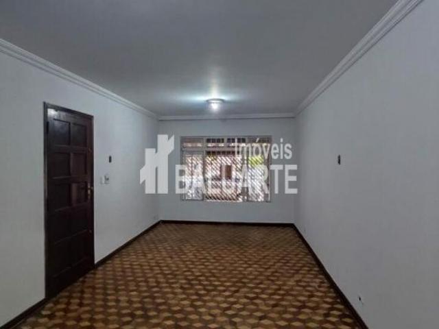 Casa com 3 Quartos e 4 banheiro à Venda, 135m²
