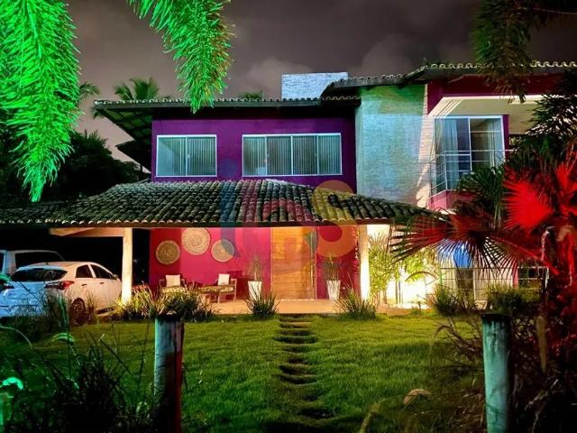 Casa com 3 Quartos e 5 banheiros à Venda, 400 m² por R$ 3.000.000