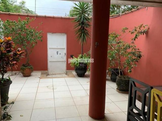 Casa com 3 Quartos e 5 banheiros, reformada, Planalto Paulista