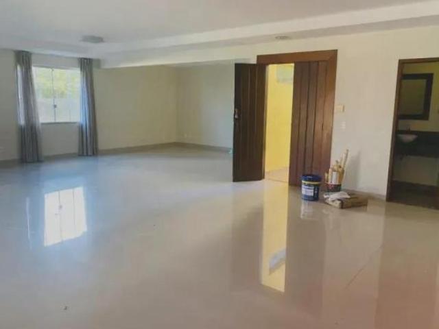 Casa com 3 quartos e 80 m² à venda, Jardim Marilu