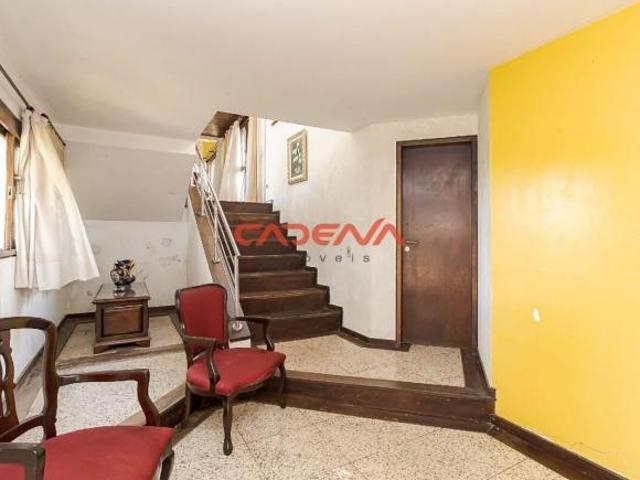 Casa com 3 quartos e 8 vagas à venda no Santo Inácio