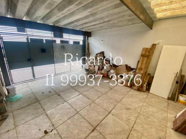 Casa com 3 quartos e 100 m² à venda em Vila Gomes