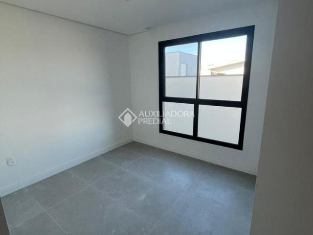 Casa com 3 quartos e 109m² para alugar em Ambrósio, Garopaba