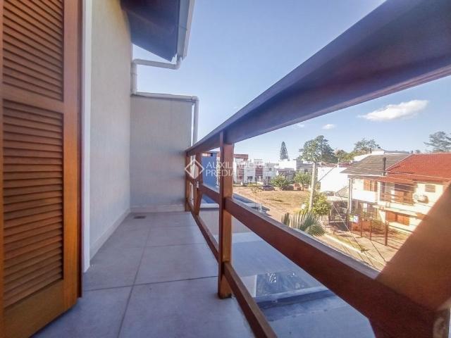 Casa com 3 quartos e 113m² para alugar em Hípica, Porto Alegre
