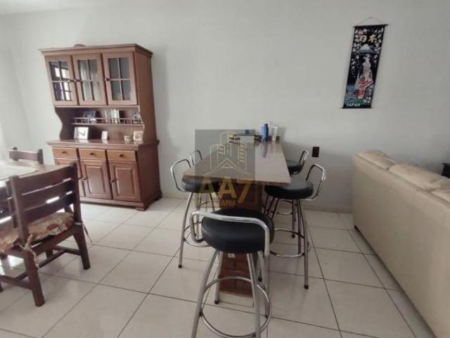 Casa com 3 quartos e 120 m² à venda em Jardim Santos Dumont!