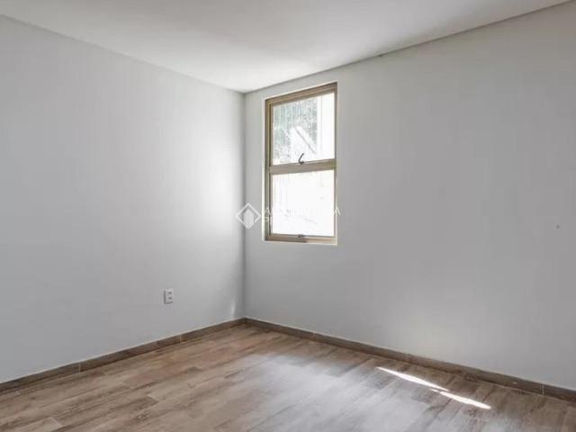 Casa com 3 quartos e 120m² para alugar em Auxiliadora, Porto Alegre