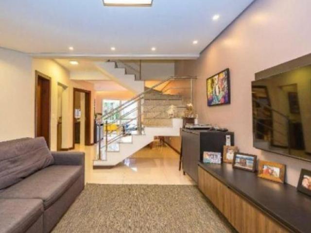Casa com 3 quartos e 130 m² à venda em Jardim Nova Europa