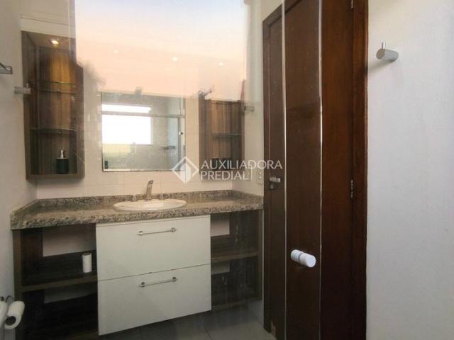 Casa com 3 quartos e 133m² para alugar em Campeche, Florianópolis