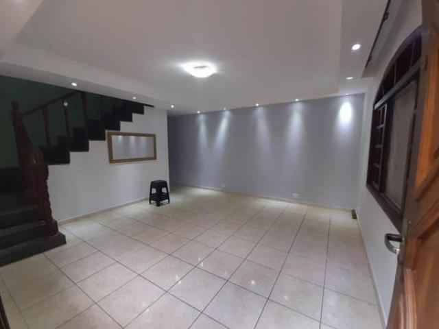 Casa com 3 quartos e 1450 m² área útil à venda em Rio Pequeno