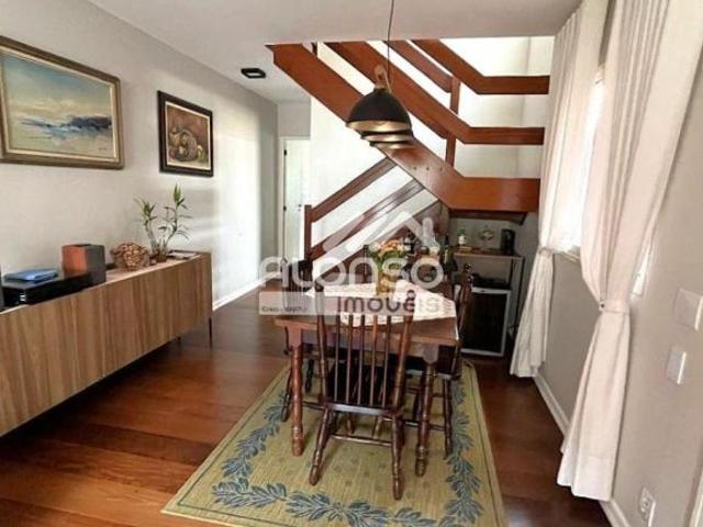 Casa com 3 quartos e 145 m² à venda no Jardim Rosa Maria, Butantã!