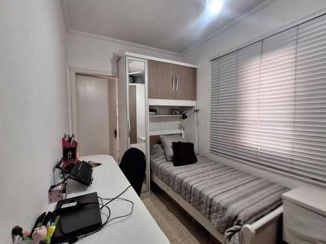 Casa com 3 quartos e 150 m² à venda em Vila Tiradentes