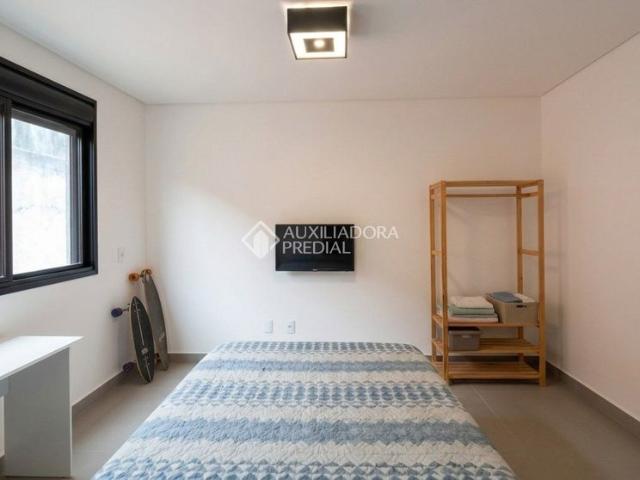 Casa com 3 quartos e 152m² para alugar em Ribeirão da Ilha, Florianópolis