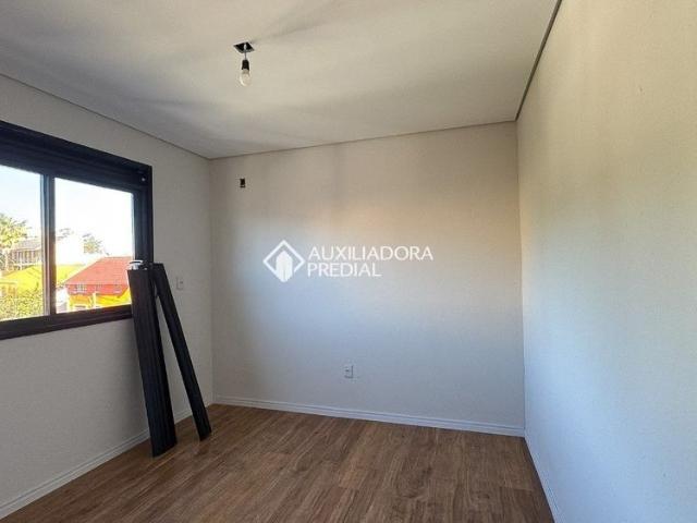 Casa com 3 quartos e 160m² para alugar em São José, Canoas