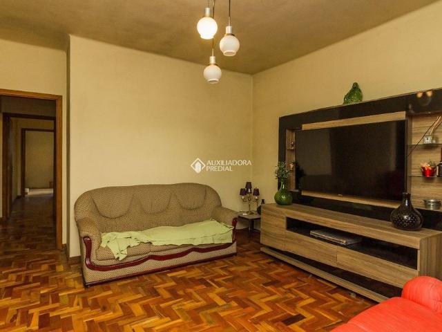 Casa com 3 quartos e 170m² para alugar em Bom Fim, Porto Alegre