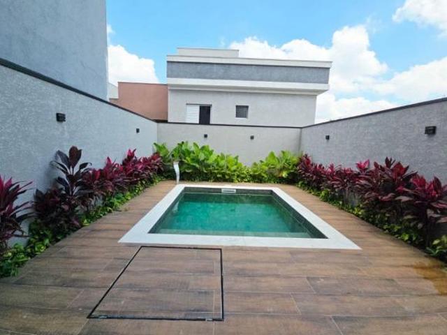 Casa com 3 quartos e 175 m² à venda no Condomínio Villas do Jaguari Santana de Parnaíba SP
