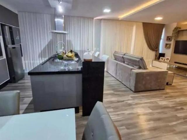 Casa com 3 quartos e 180 m² à venda em Jardim Avelino