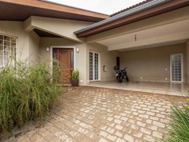 Casa com 3 quartos e 190 m² em venda na Asa Sul