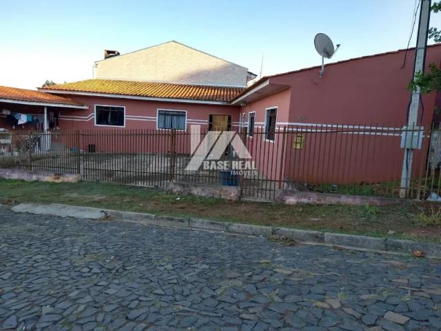 Casa com 3 Quartos e 1 banheiro à Venda, 104 m² por R$ 280.000