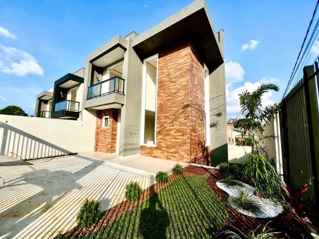 Casa com 3 Quartos e 1 banheiro à Venda, 162 m² por R$ 930.000