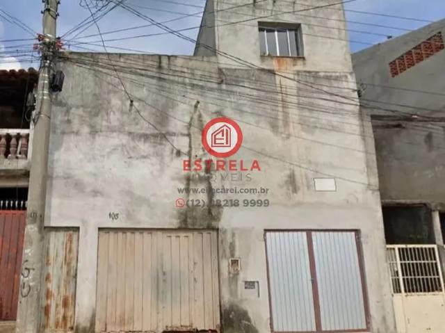 Casa com 3 Quartos e 1 banheiro à Venda, 60 m² por R$ 128.000