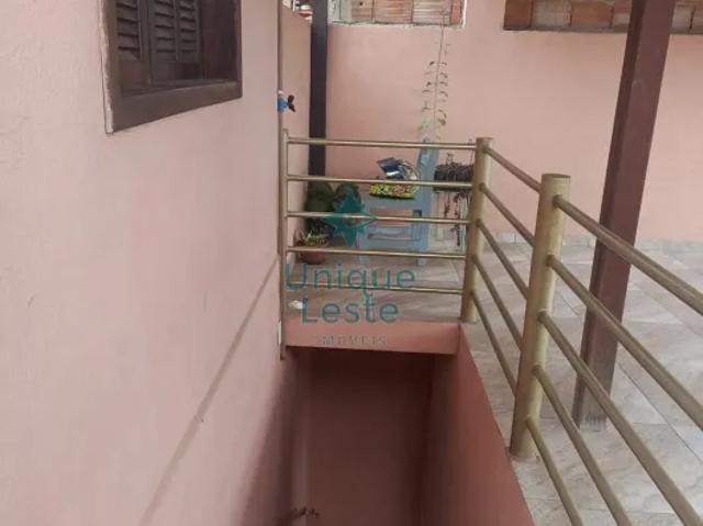 Casa com 3 Quartos e 1 banheiro à Venda, 75 m² por R$ 270.000