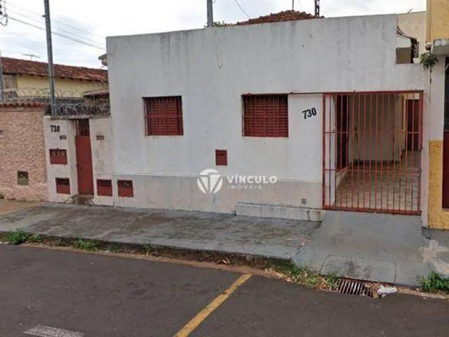 Casa com 3 Quartos e 1 banheiro à Venda, 86 m² por R$ 195.000
