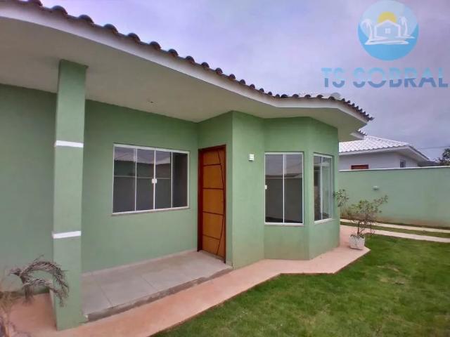 Casa com 3 Quartos e 1 banheiro à Venda, 90 m² por R$ 300.000