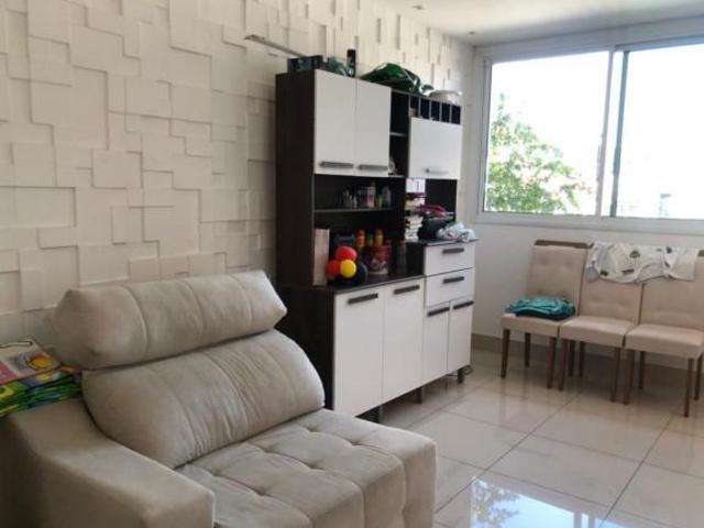 Casa com 3 quartos e 1 suíte Jardim Guanabara