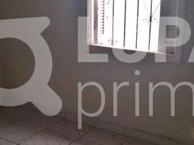 CASA COM 3 QUARTOS E 1 VAGA DE GARAGEM À VENDA NA VILA MEDEIROS