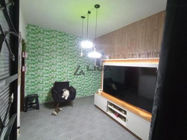 Casa com 3 quartos e 250 m² à venda, Jardim Amanda II
