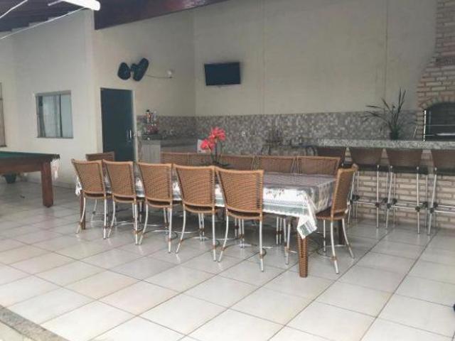 Casa com 3 Quartos e 2 banheiro à Venda, 136m²Vila São João Barueri, SP