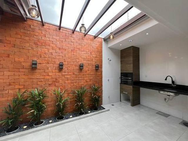 Casa com 3 Quartos e 2 banheiro à Venda, 136m² Itaquera São Paulo