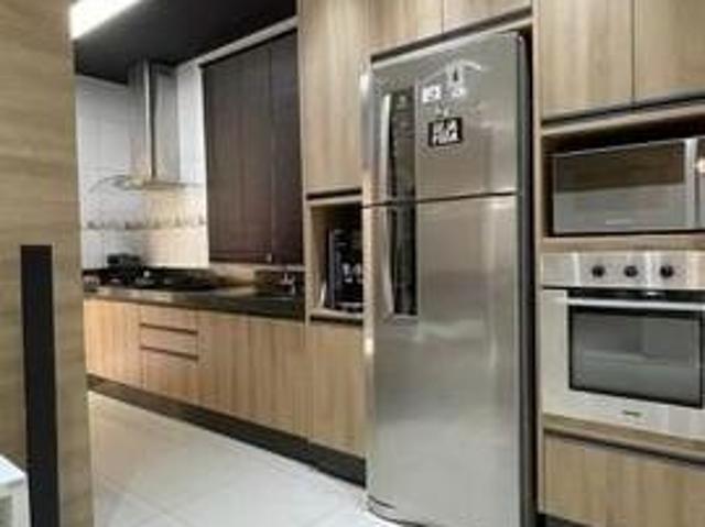 Casa com 3 Quartos e 2 banheiro à Venda, 137m²Barueri, São Paulo