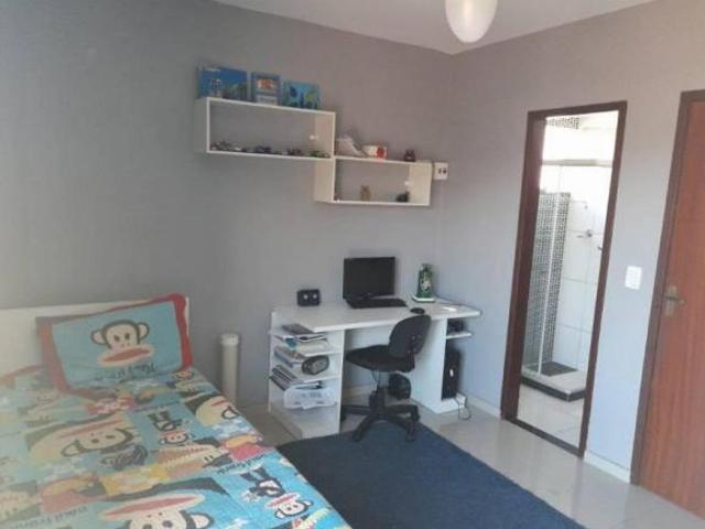 Casa com 3 Quartos e 2 banheiro à Venda, 130m²São José dos Campos, São Paulo